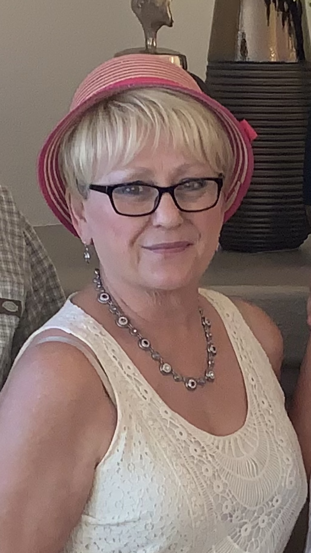 Barnett-Lewis Funeral Home - Sioux Falls, SD